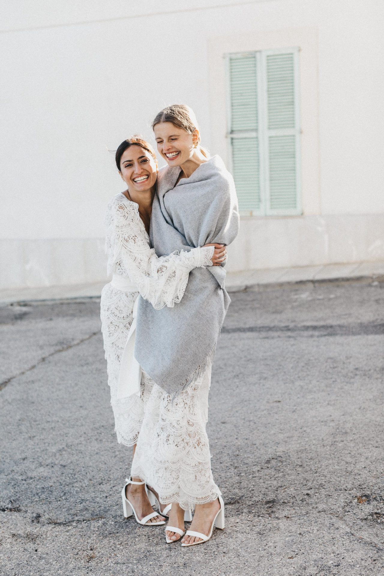 WEDDING DRESSES annikamaria - simplicity in design - unique - modern